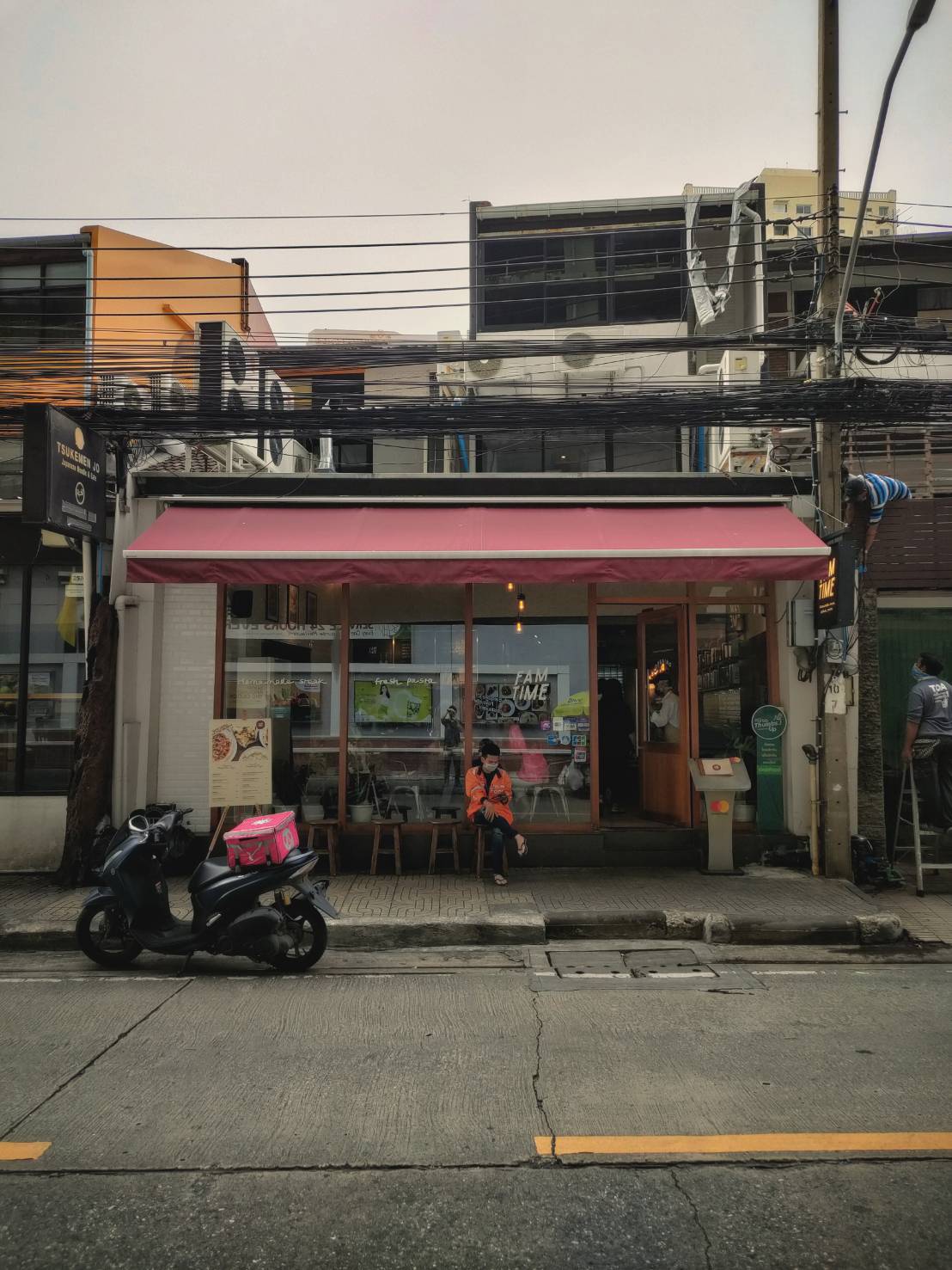 ร้านอาหารอิตาเลี่ยน FAM Time: Homemade Steak + fresh pasta - ไม่อยู่ศุกร์